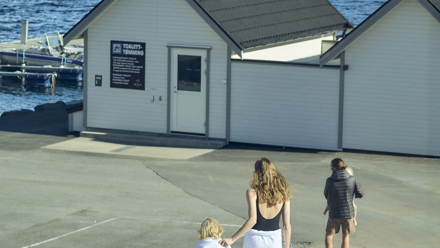 Sauna by the fjord | Visit Senja